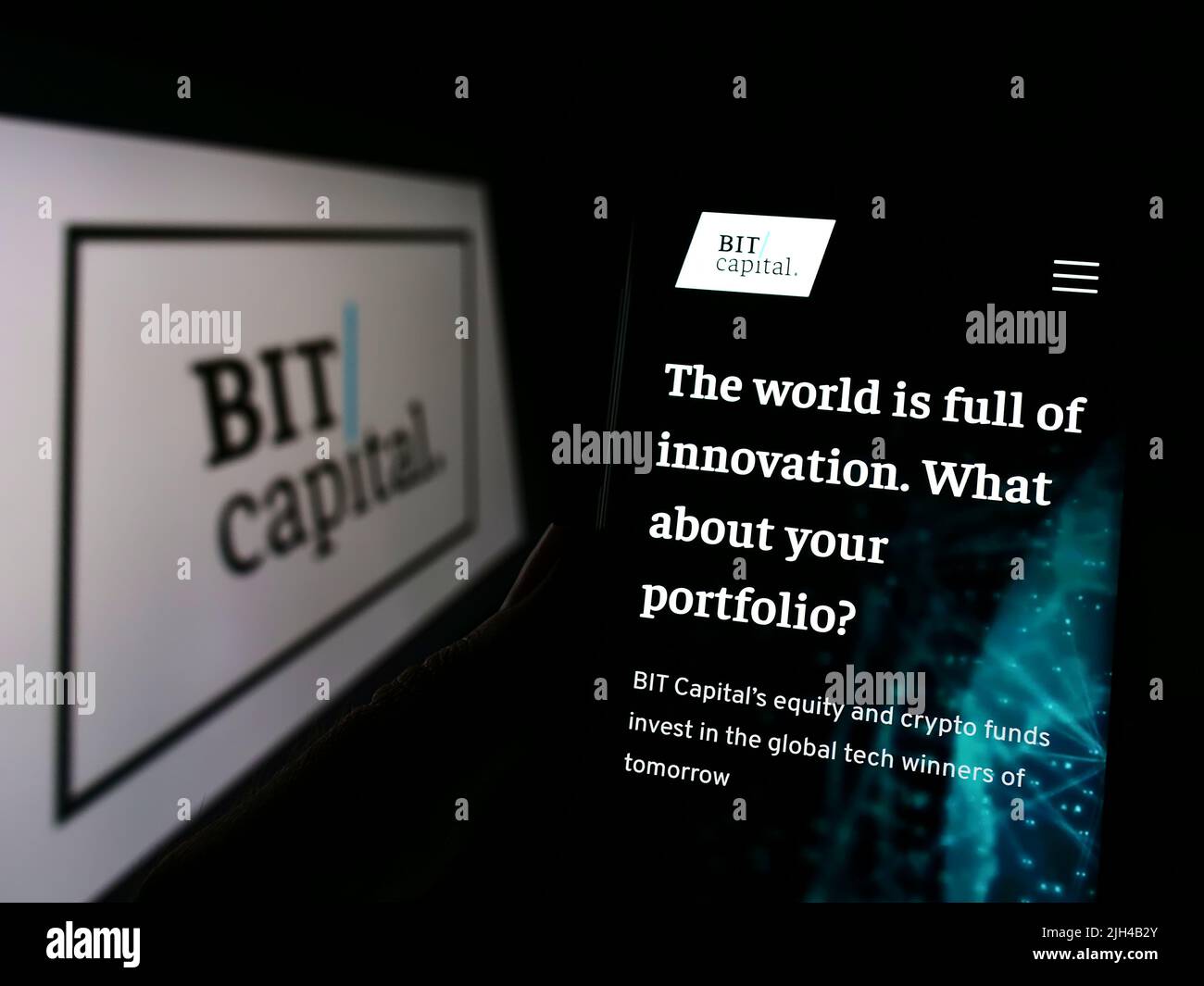 Bit technology company logo hi-res stock photography and images - Alamy