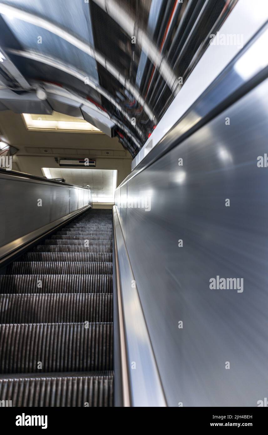 Underground transportation system hi-res stock photography and images ...