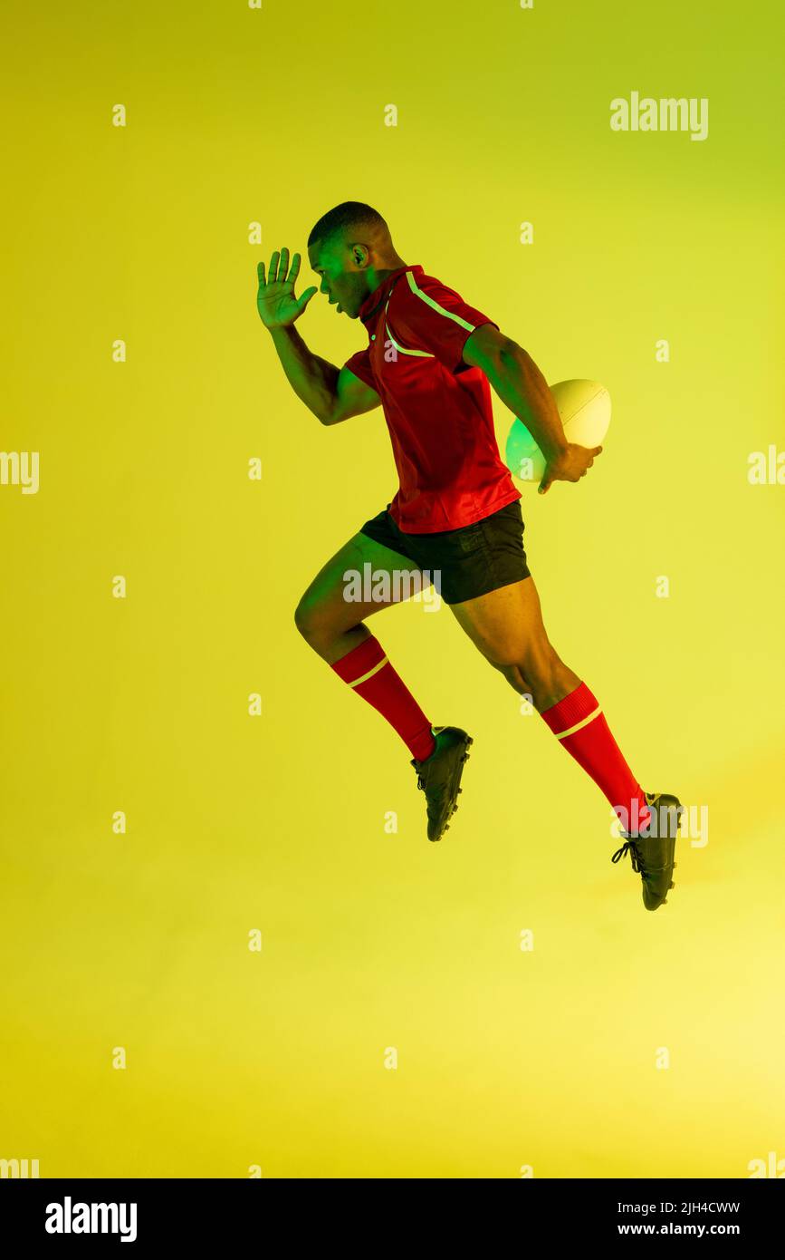 African running rugby hi-res stock photography and images - Alamy
