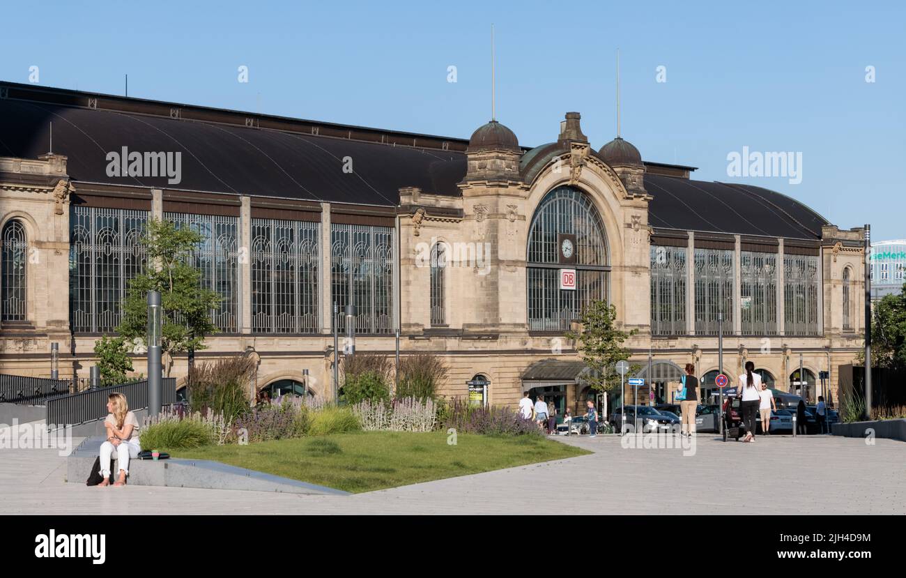 Hamburg, Germany. 23rd June, 2022. View from Dag-Hammarskjöld-Platz to ...
