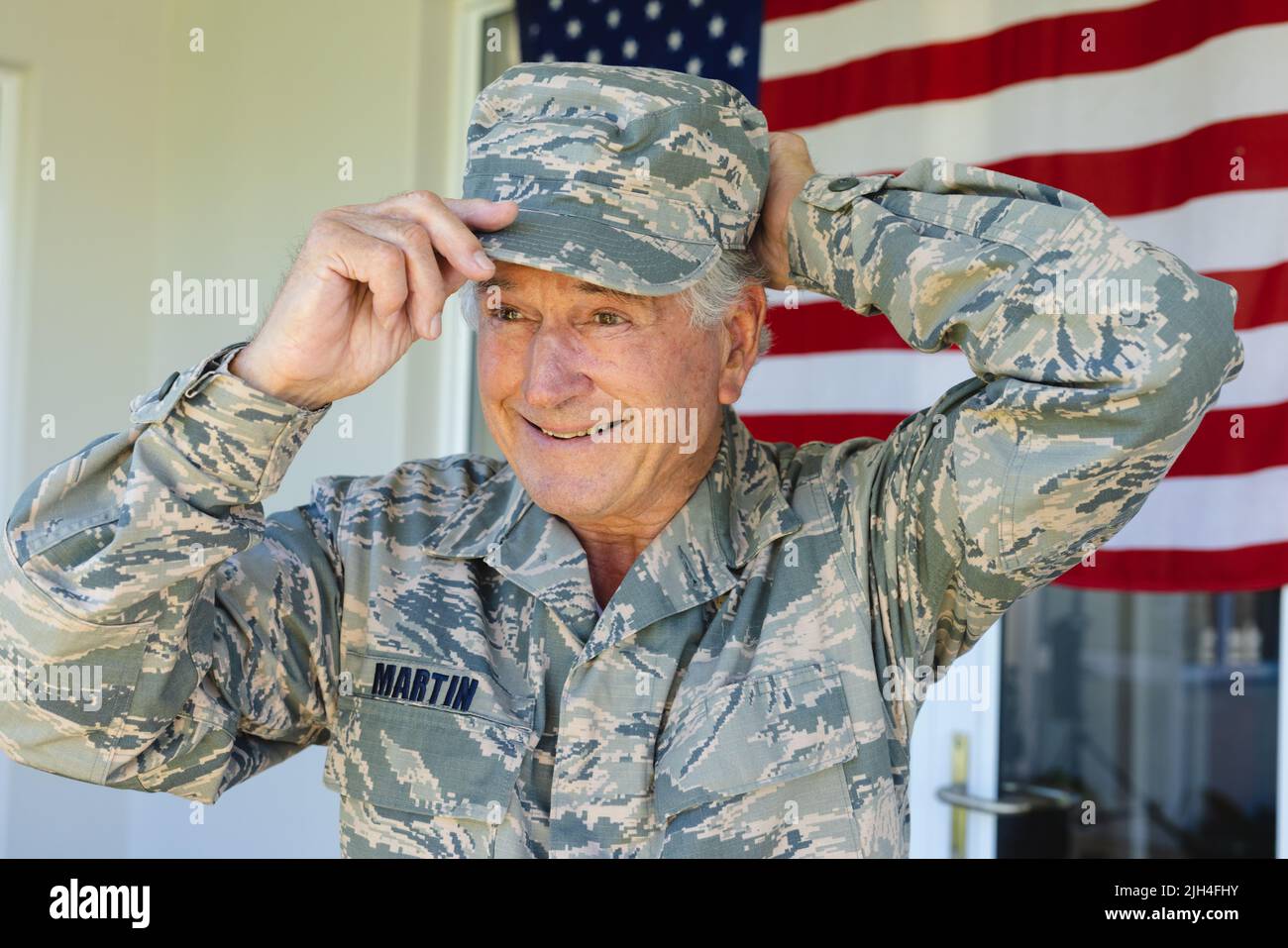 Senior patriot hi-res stock photography and images - Alamy