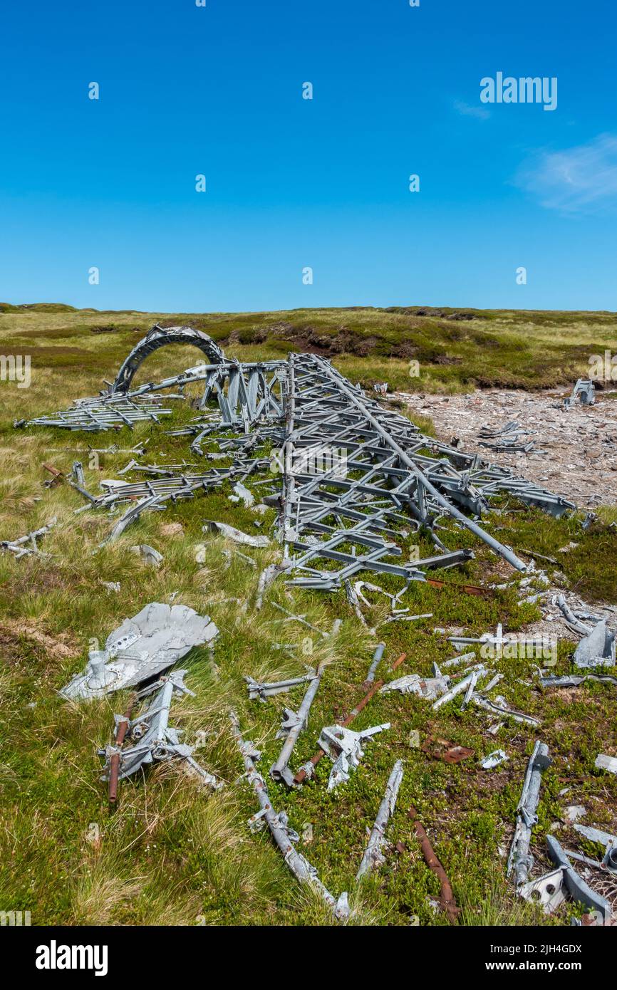 Geodetic aircraft hi-res stock photography and images - Alamy