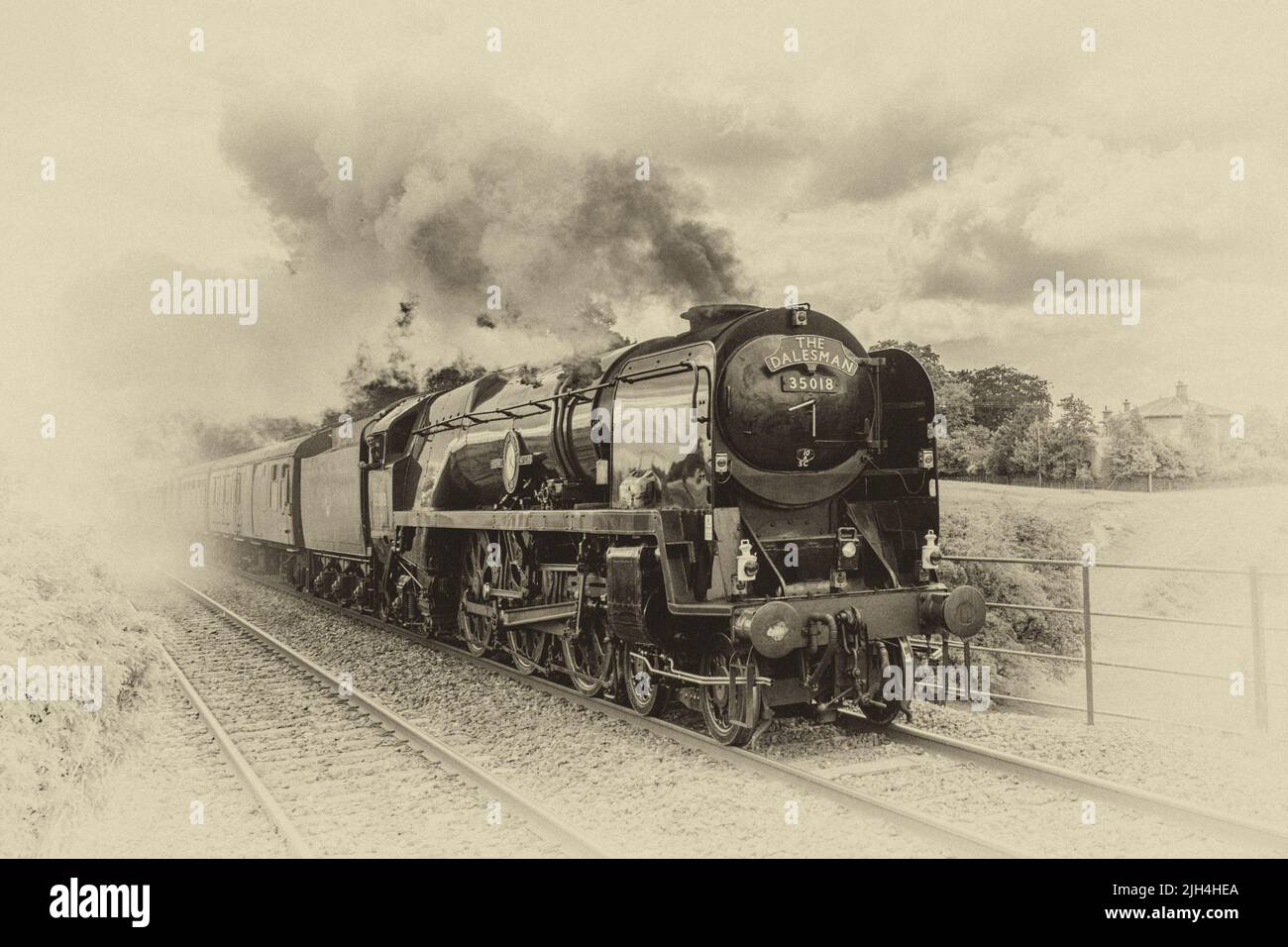 Long preston station steam movement hi-res stock photography and images ...