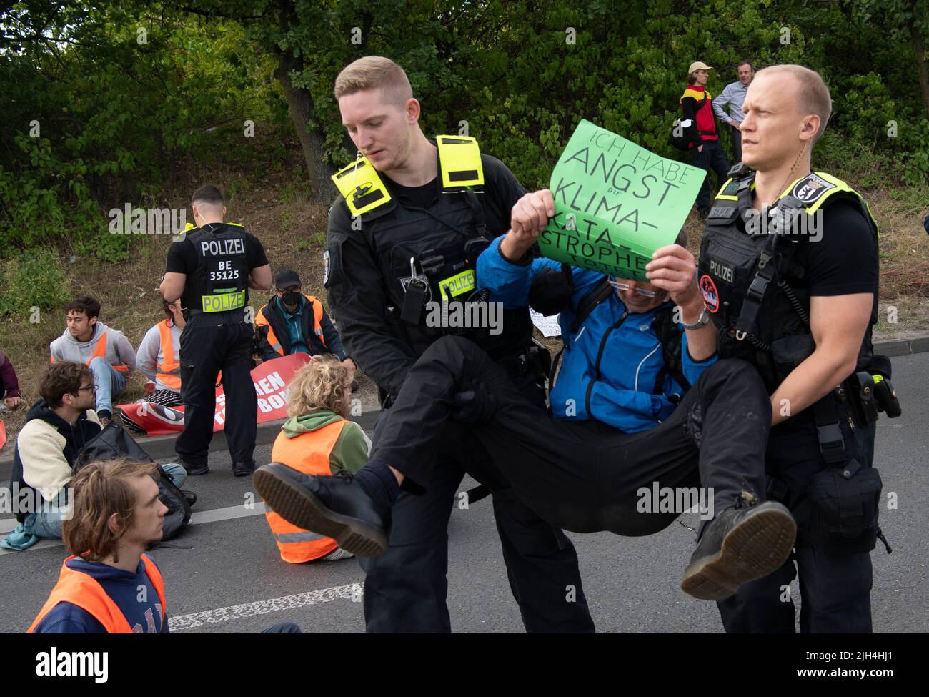 Police last sign off hi-res stock photography and images - Alamy