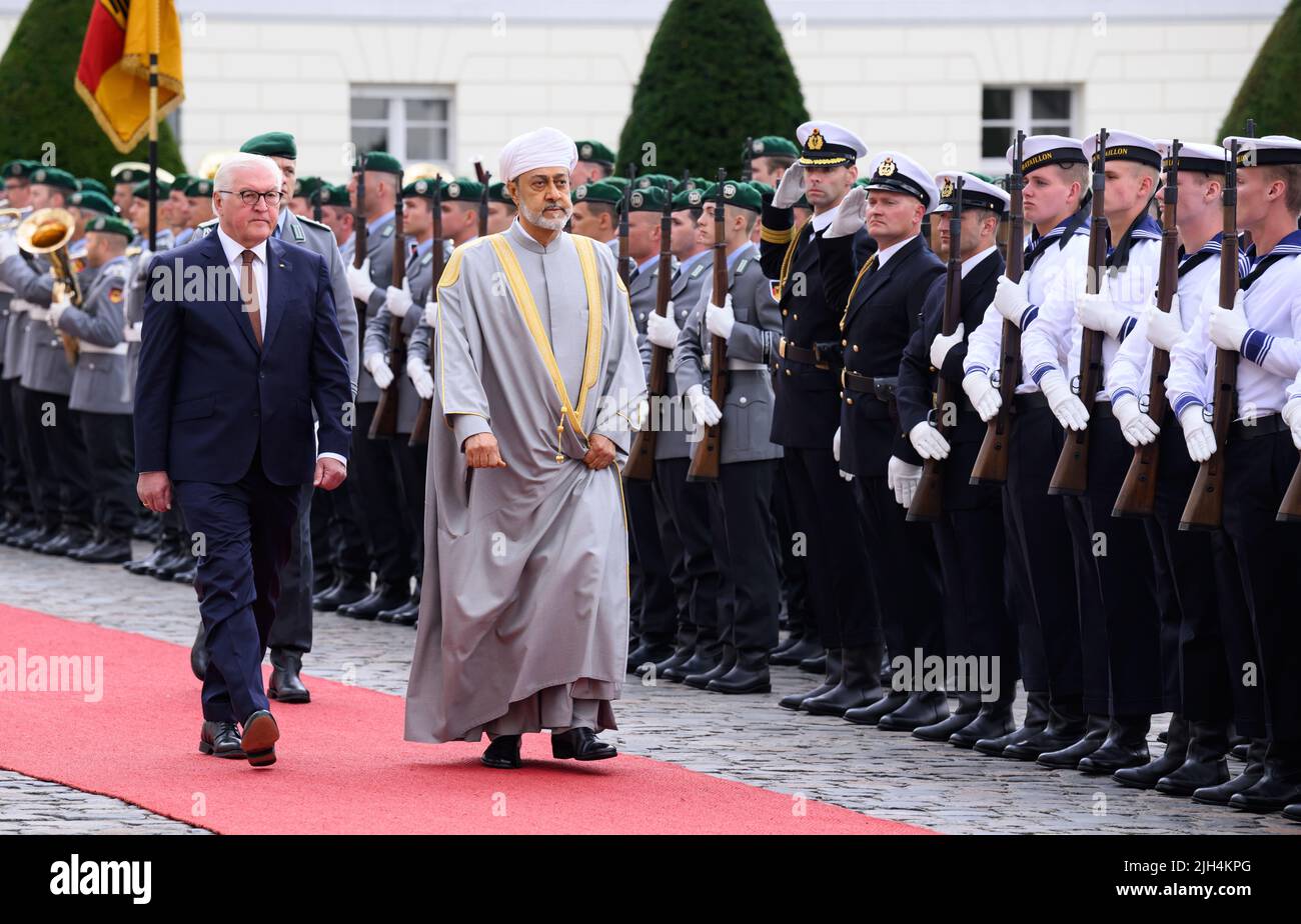 Said bin taimur sultan of oman hi-res stock photography and images - Alamy