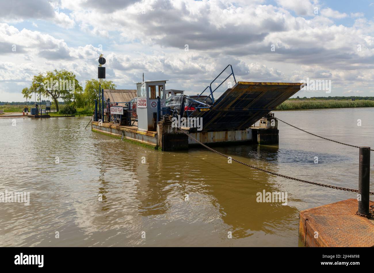 Reedham chain ferry crossing River Yare, Reedham, Norfolk, England, UK ...