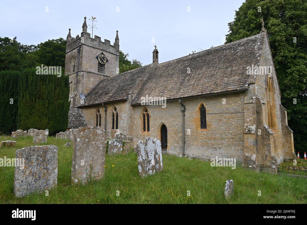 St Peter's Church in the Cotswolds village of Upper Slaughter ...