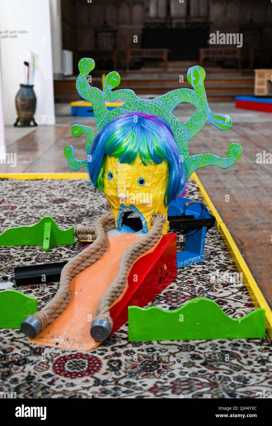 Brighton UK 15th July 2022 - Artist Lisa Watts and her father Gordon at ...