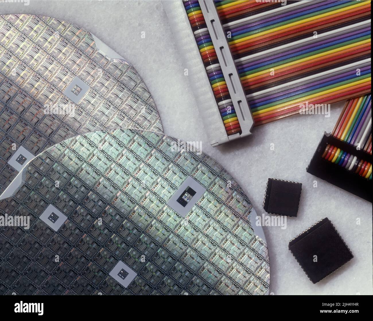 Computer wafers hi-res stock photography and images - Alamy