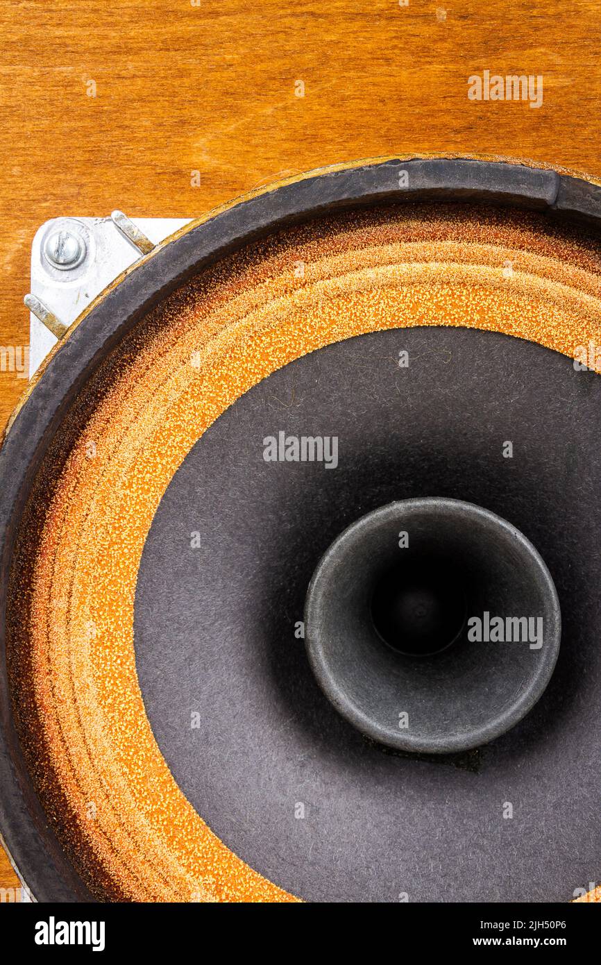 Fullrange driver hi-res stock photography and images - Alamy