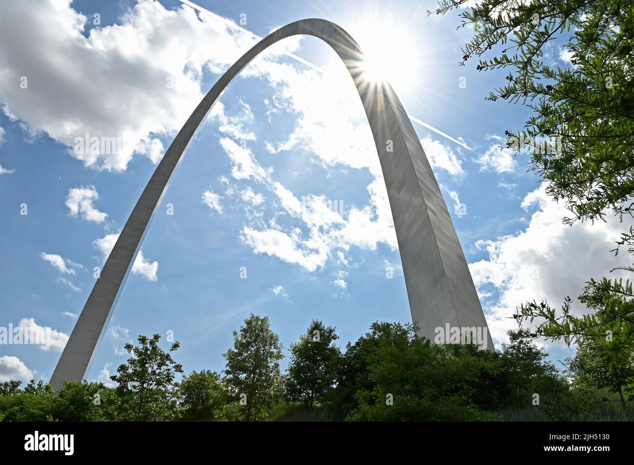 Landmark Gateway Arch, St. Louis, Missouri, United States of America ...