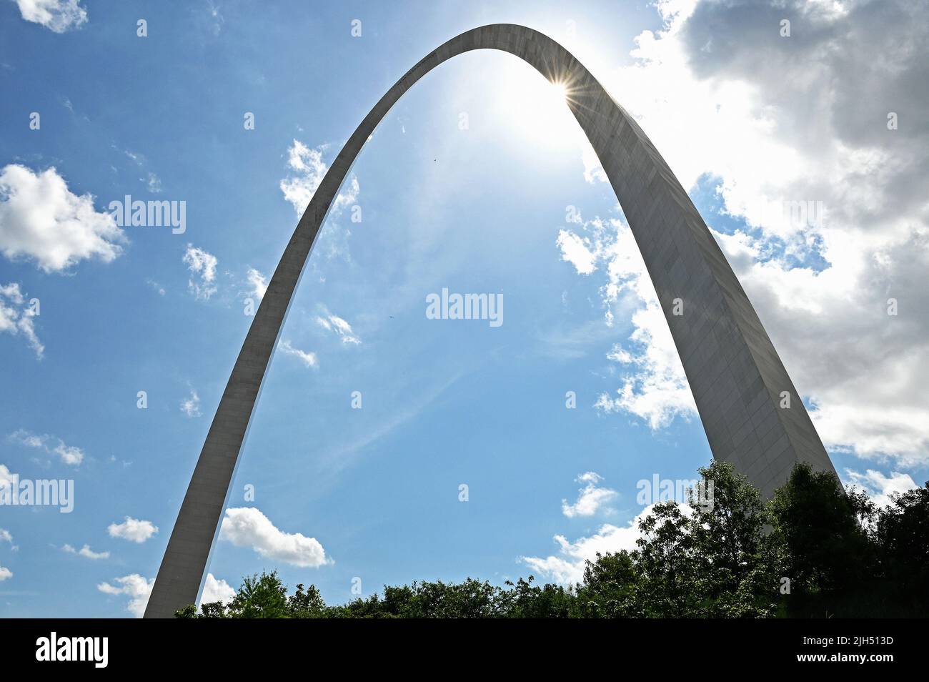 Landmark Gateway Arch, St. Louis, Missouri, United States of America ...
