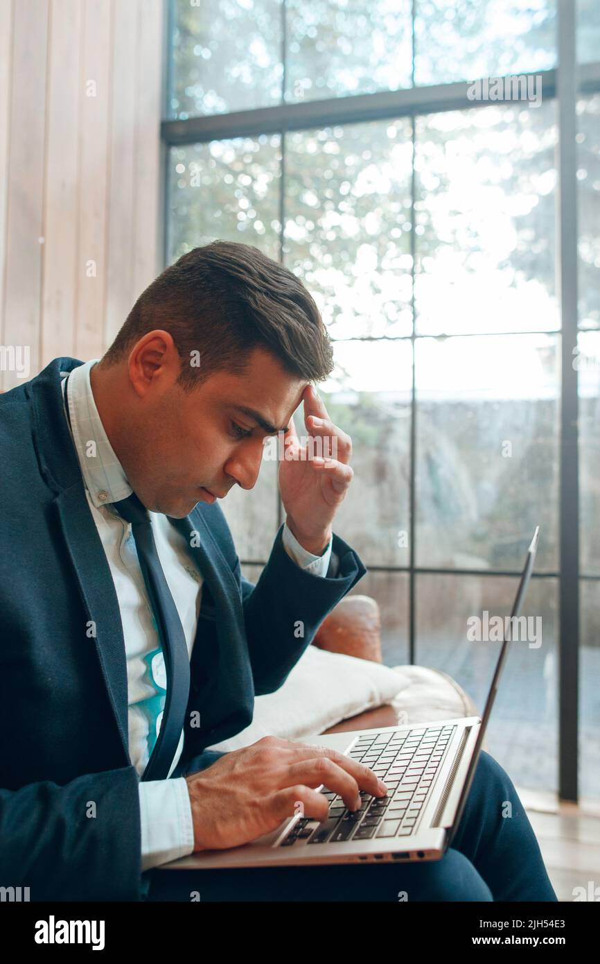 Correct sitting hi-res stock photography and images - Alamy