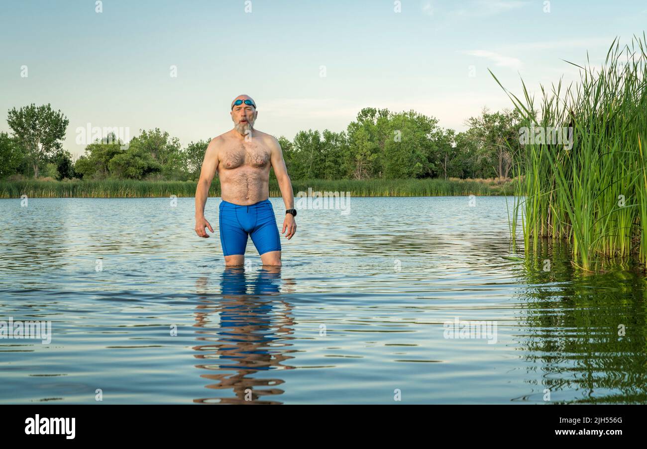 Male swimmer hi-res stock photography and images - Alamy