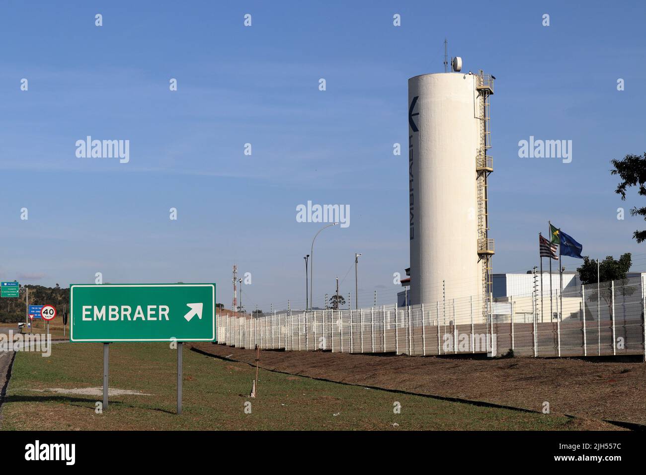 Taubate, Sao Paulo, Brazil - July 15, 2022: Board with arrow indicating ...