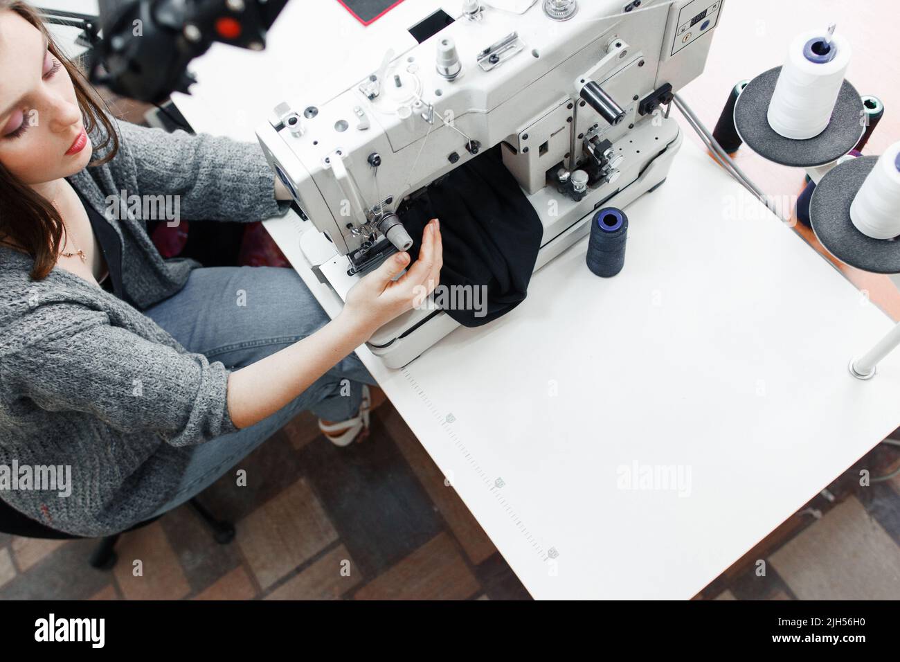 Tailor machine hi-res stock photography and images - Alamy