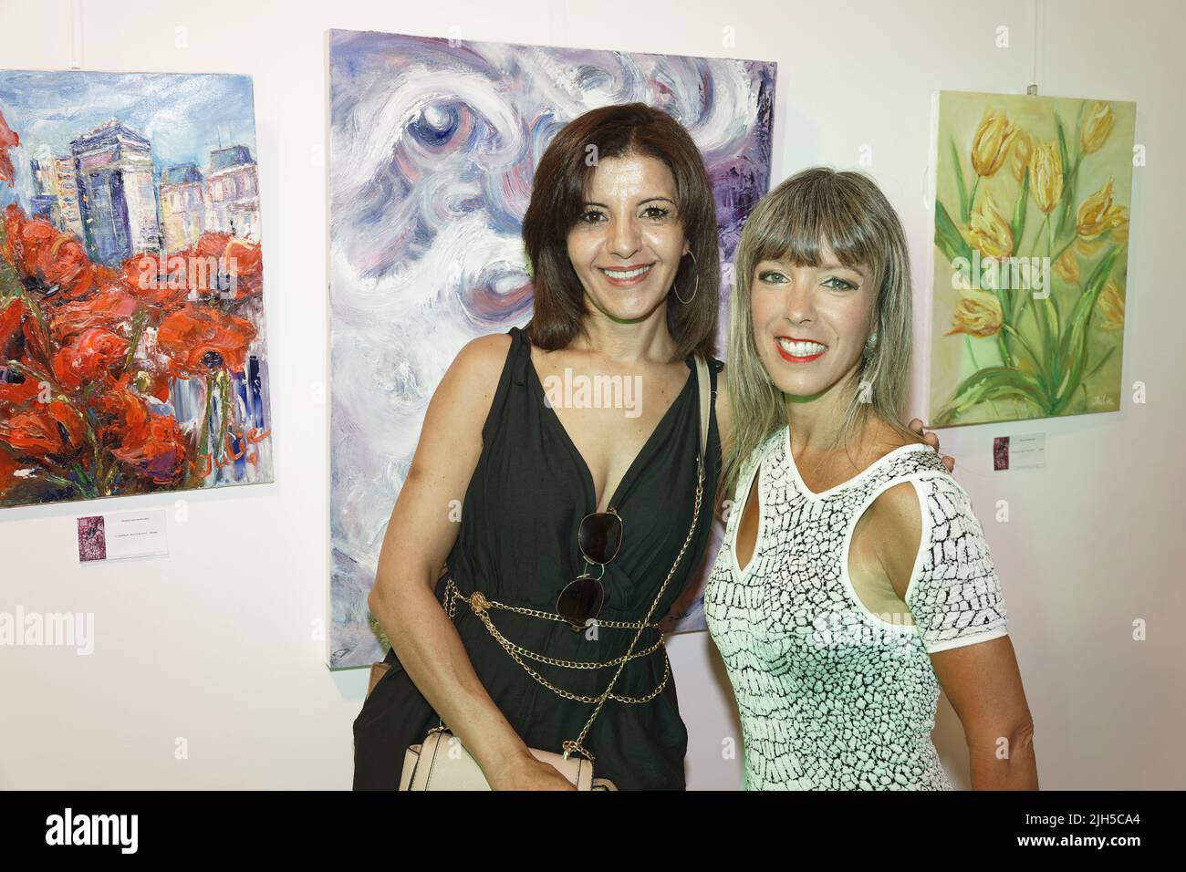 Paris, France. 6th July, 2022. Atika Zlot and Isadora Spacagna attend ...