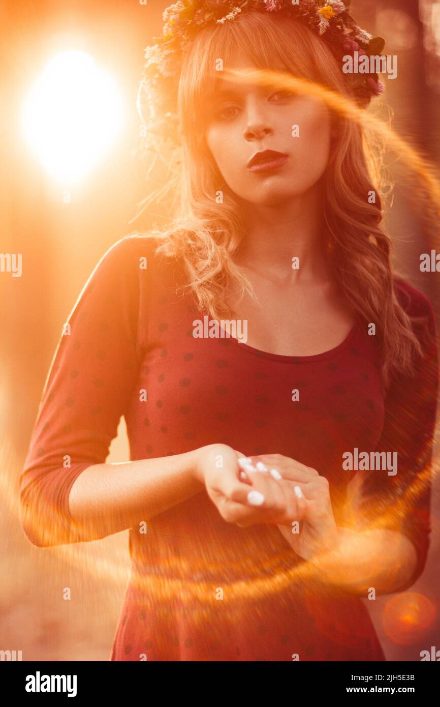Gold lens flare hi-res stock photography and images - Alamy
