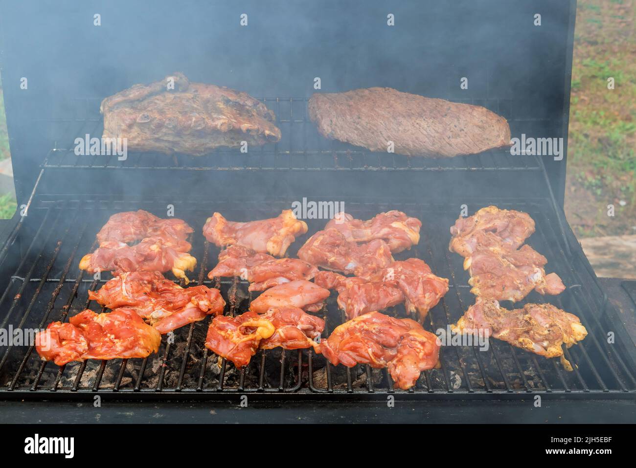 American bbq hi-res stock photography and images - Alamy