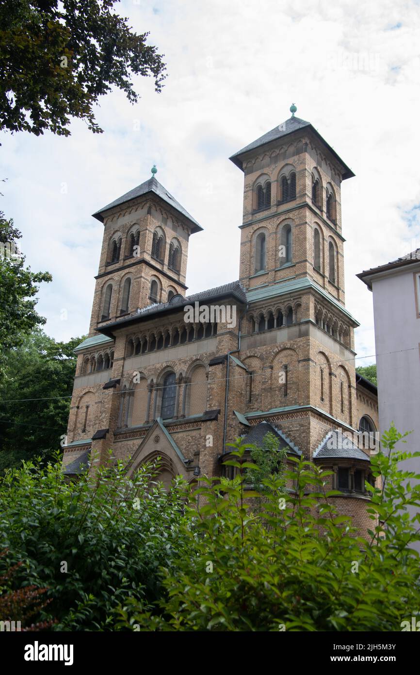 Church in the bulwark hi-res stock photography and images - Alamy