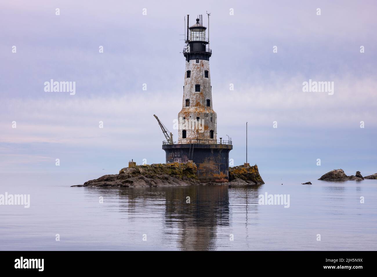 Rock harbor lighthouse, michigan hi-res stock photography and images ...