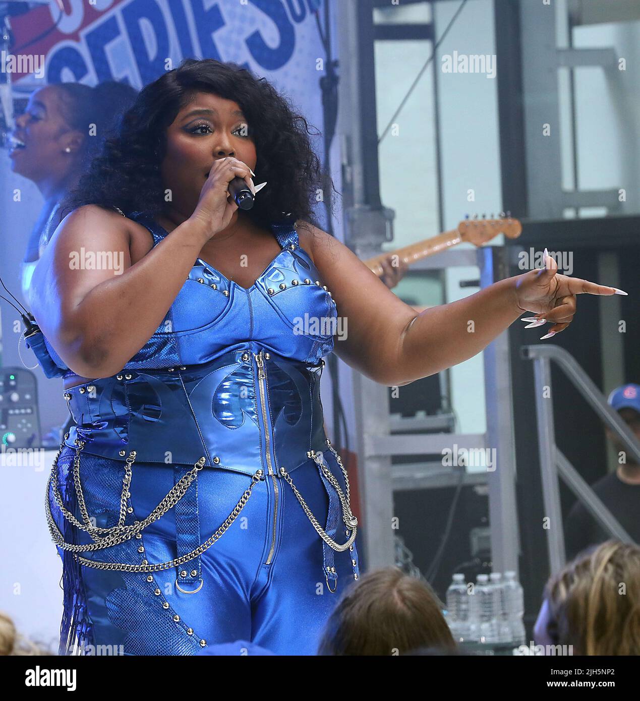 Lizzo Performing On The Today Show -PICTURED: Lizzo -LOCATION: New York ...