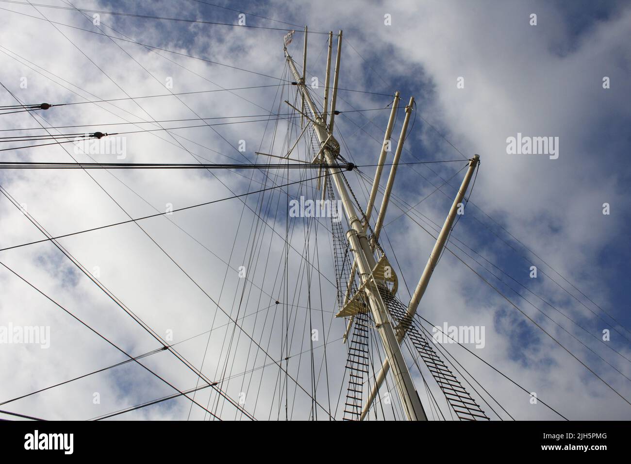 Segelboot takelagen hi-res stock photography and images - Alamy