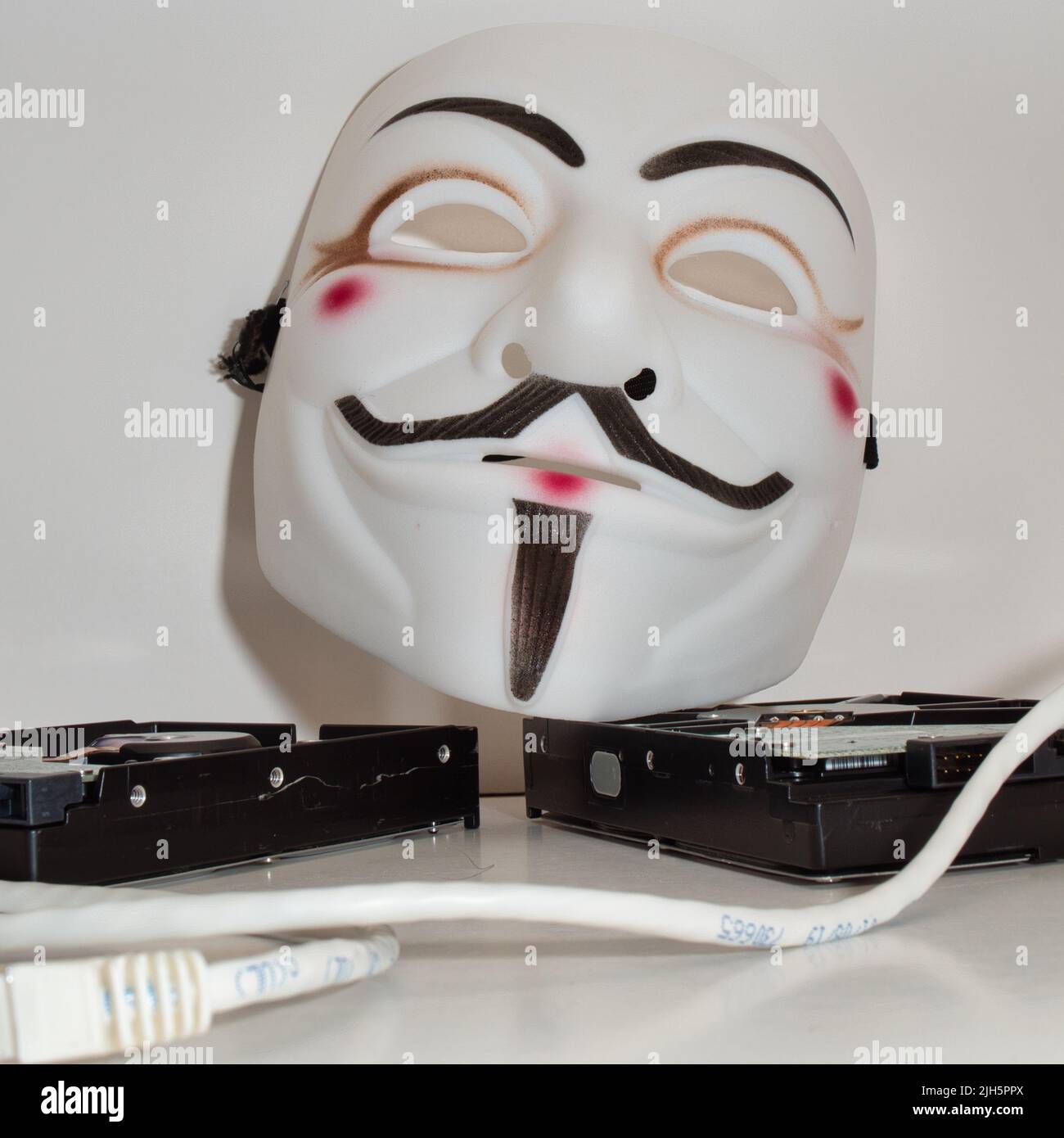 Black hat hacker hi-res stock photography and images - Alamy