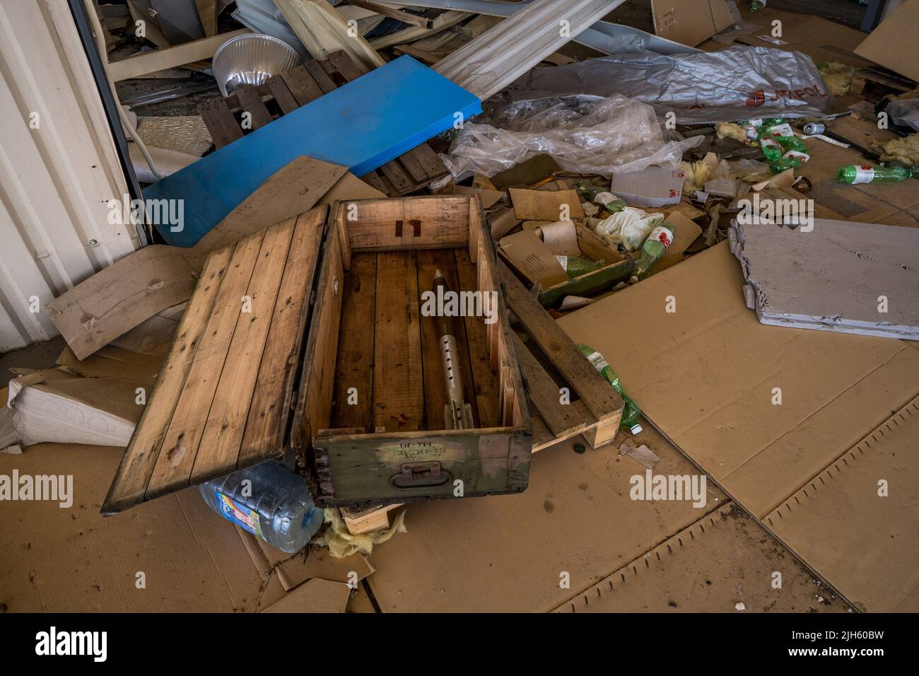 Bakhmut factory hi-res stock photography and images - Alamy