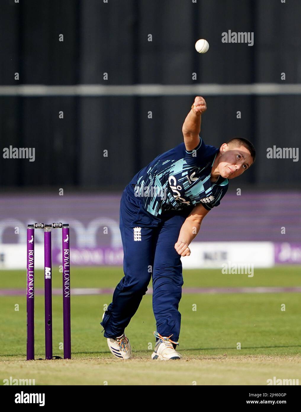 Issy wong hi-res stock photography and images - Alamy