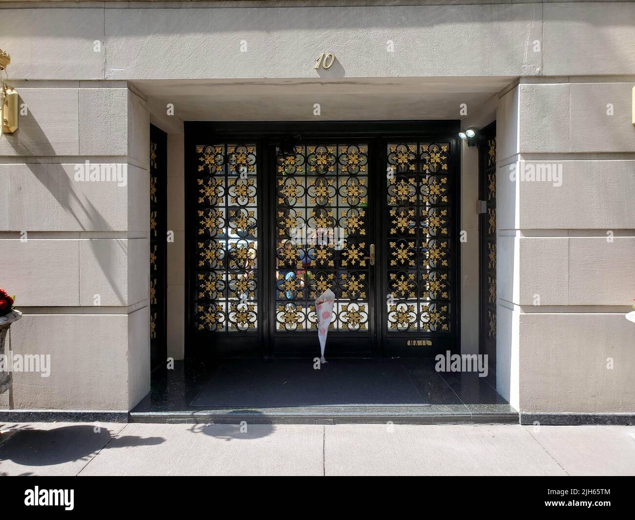 Trumps house hi-res stock photography and images - Alamy