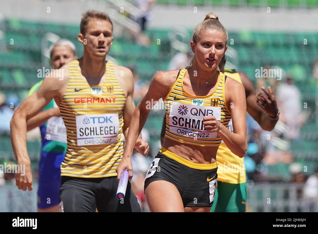 Eugene, USA. 15th July, 2022. World Championships in Athletics, 400m ...