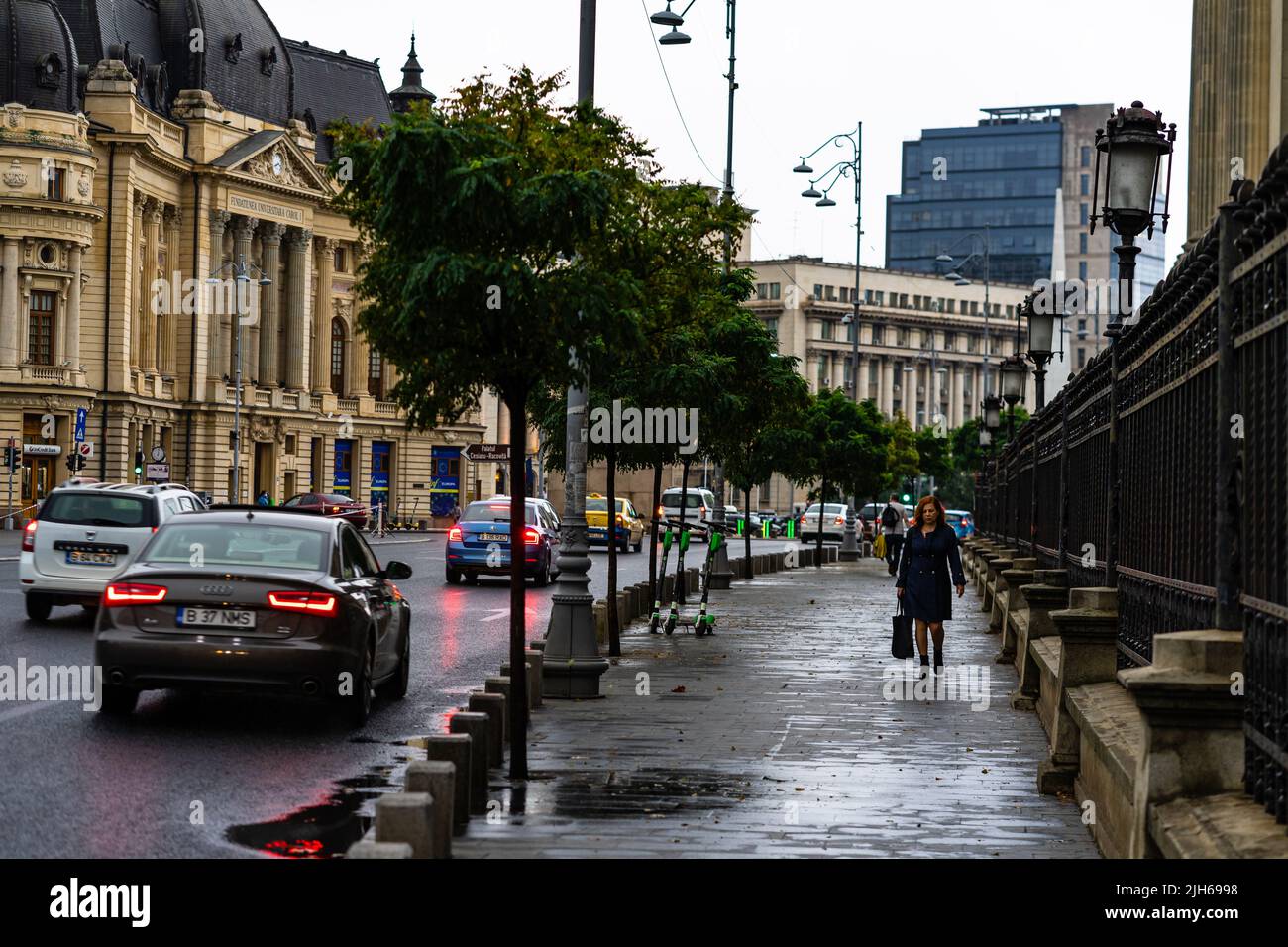 Car traffic, pollution, traffic jam in the morning and evening in the ...