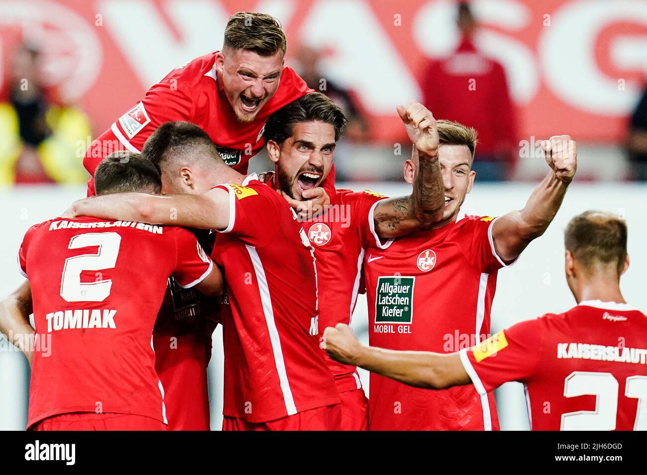 Kaiserslautern, Germany. 15th July, 2022. Soccer: 2nd Bundesliga, 1. FC Kaiserslautern ...