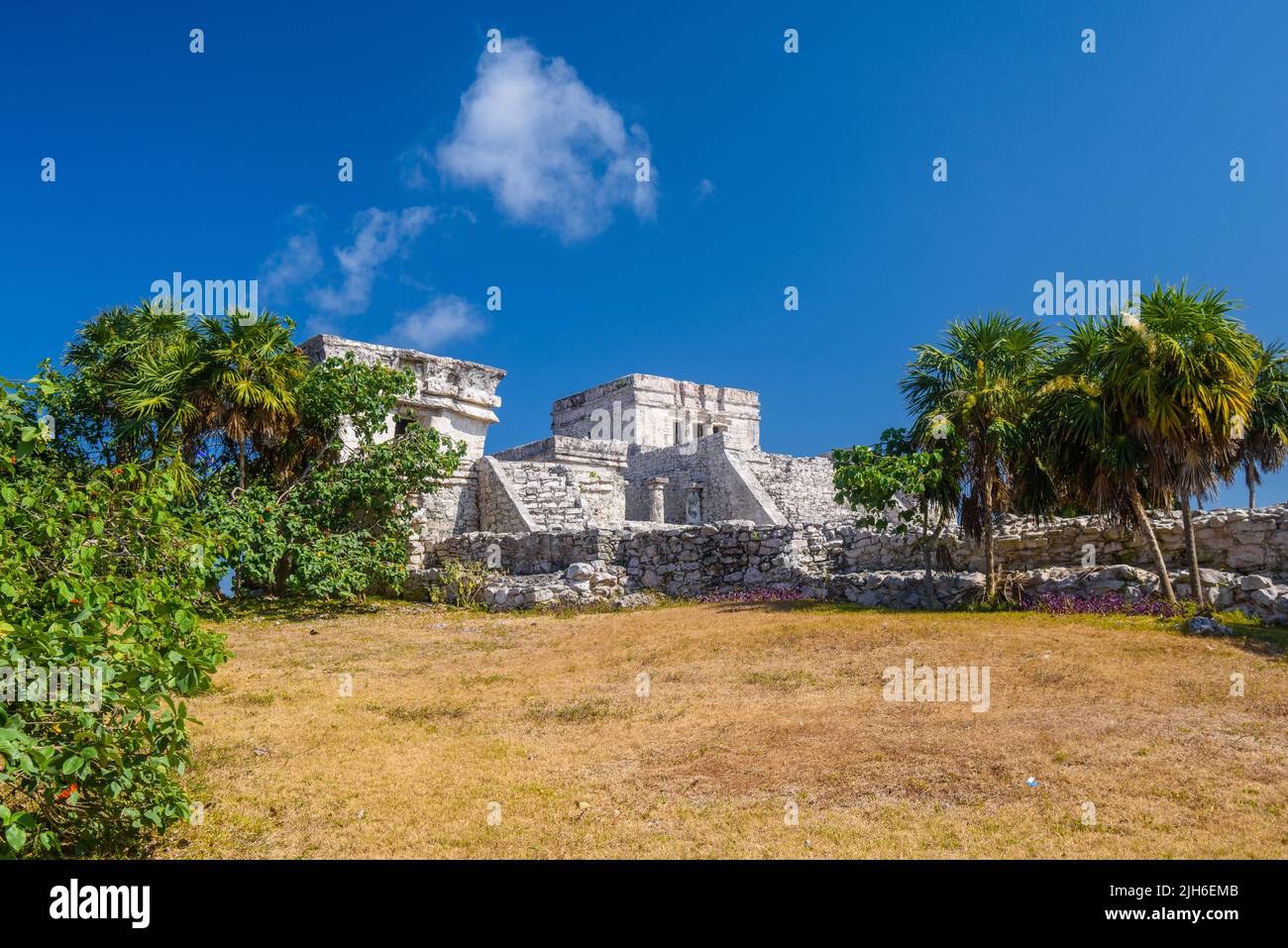 The castle, Mayan Ruins in Tulum, Riviera Maya, Yucatan, Caribbean Sea ...