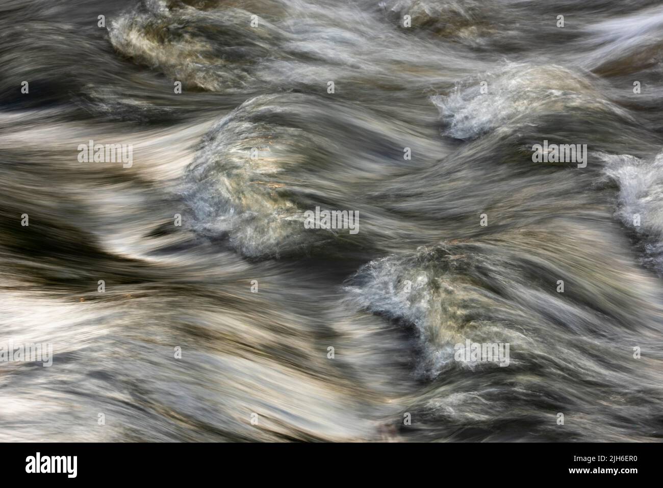 Rapid water flow hi-res stock photography and images - Alamy