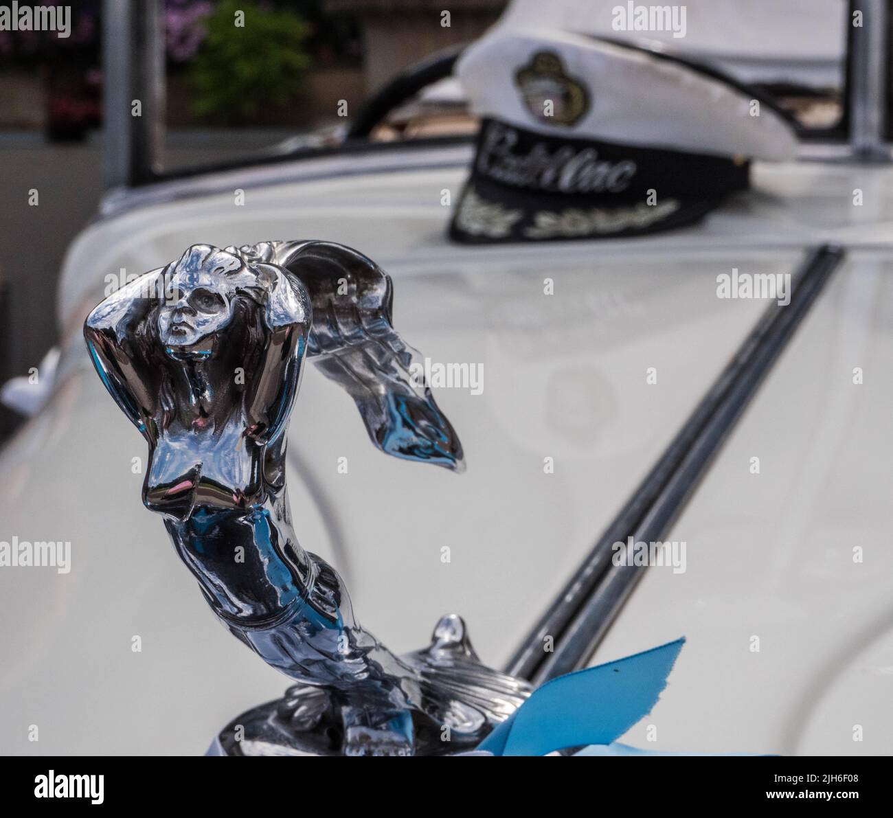 Oldtimer meeting, Rolls Royce radiator mascot Spirit of Ecstasy Emily ...