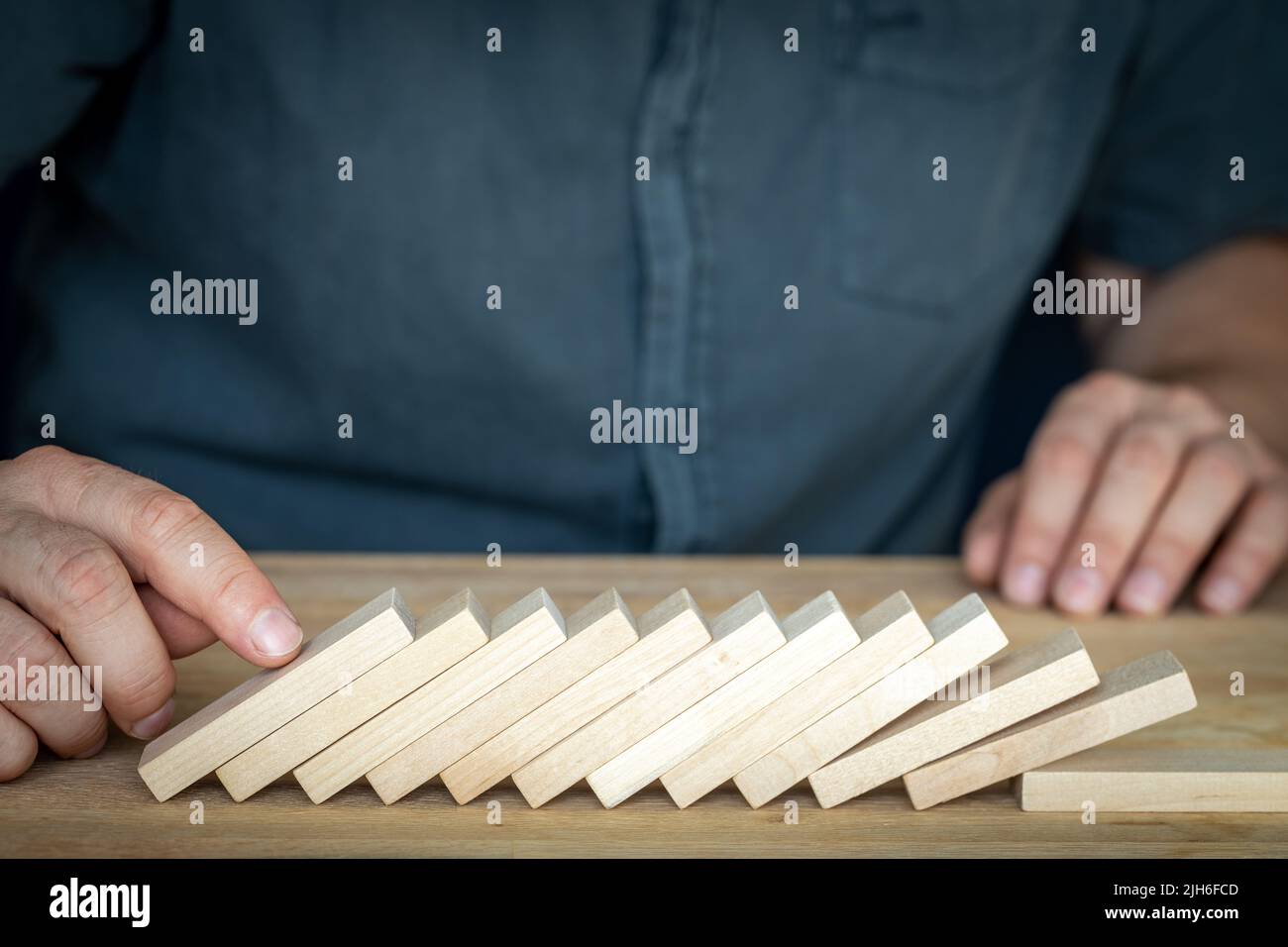 Unsuccessful business transaction, Economic collapse, Market crisis ...