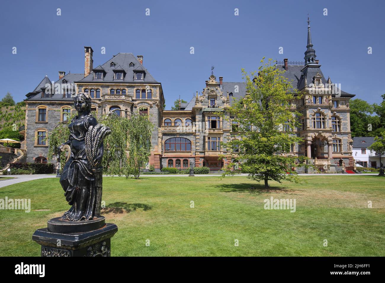 Lieser hi-res stock photography and images - Alamy