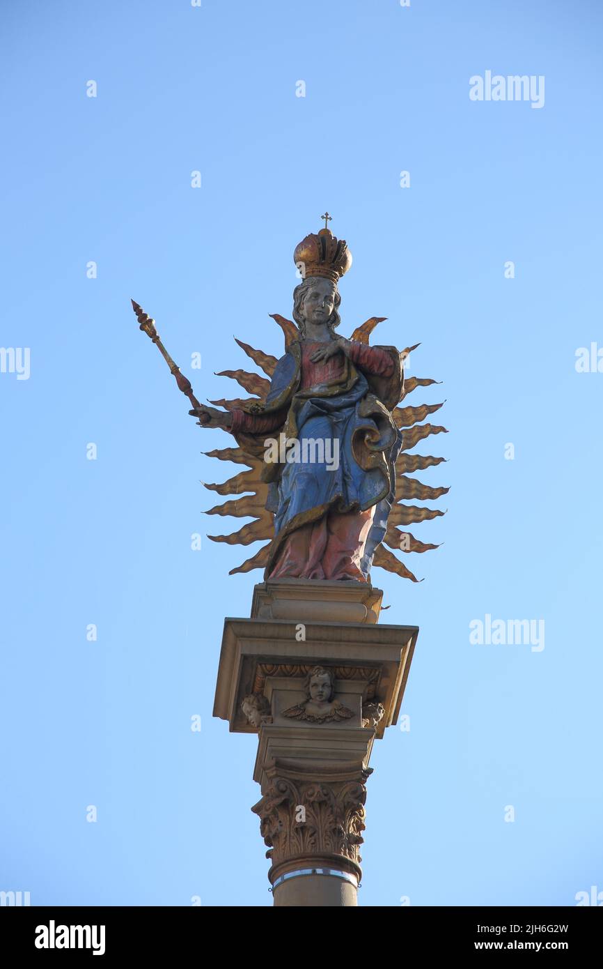 Column of mary hi-res stock photography and images - Alamy
