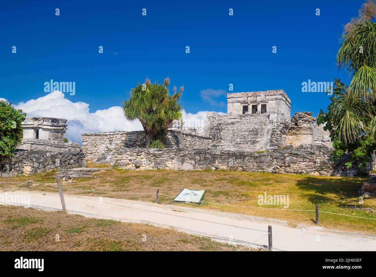 The castle, Mayan Ruins in Tulum, Riviera Maya, Yucatan, Caribbean Sea ...