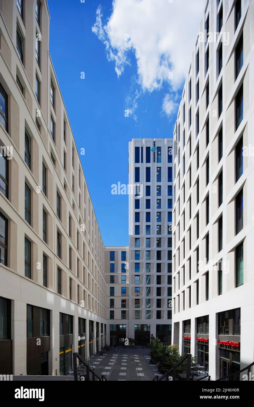 Modern architecture, four-part building ensemble Tafelhof Palais, hotel ...