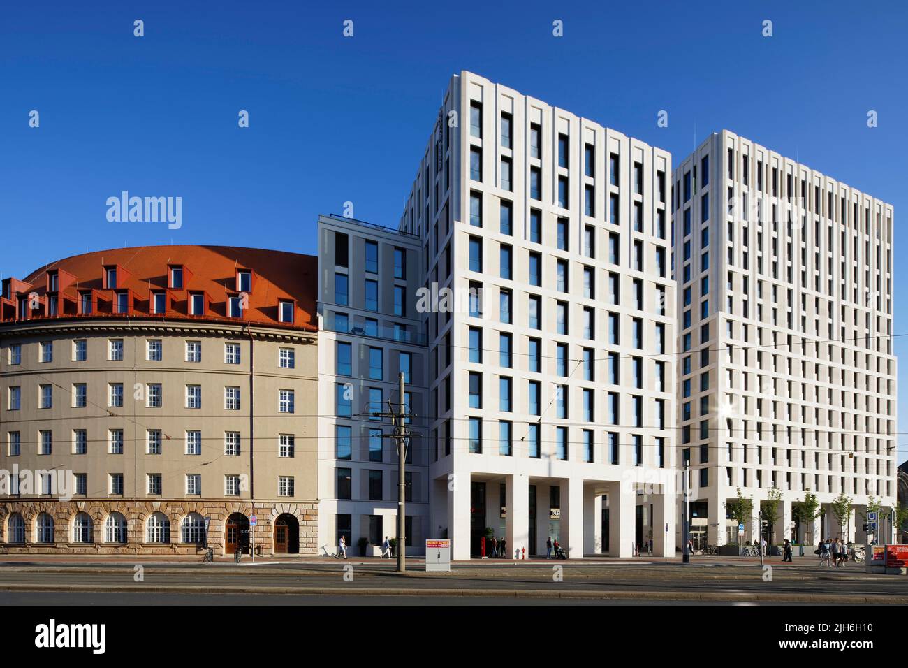 Modern architecture, four-part building ensemble Tafelhof Palais with ...