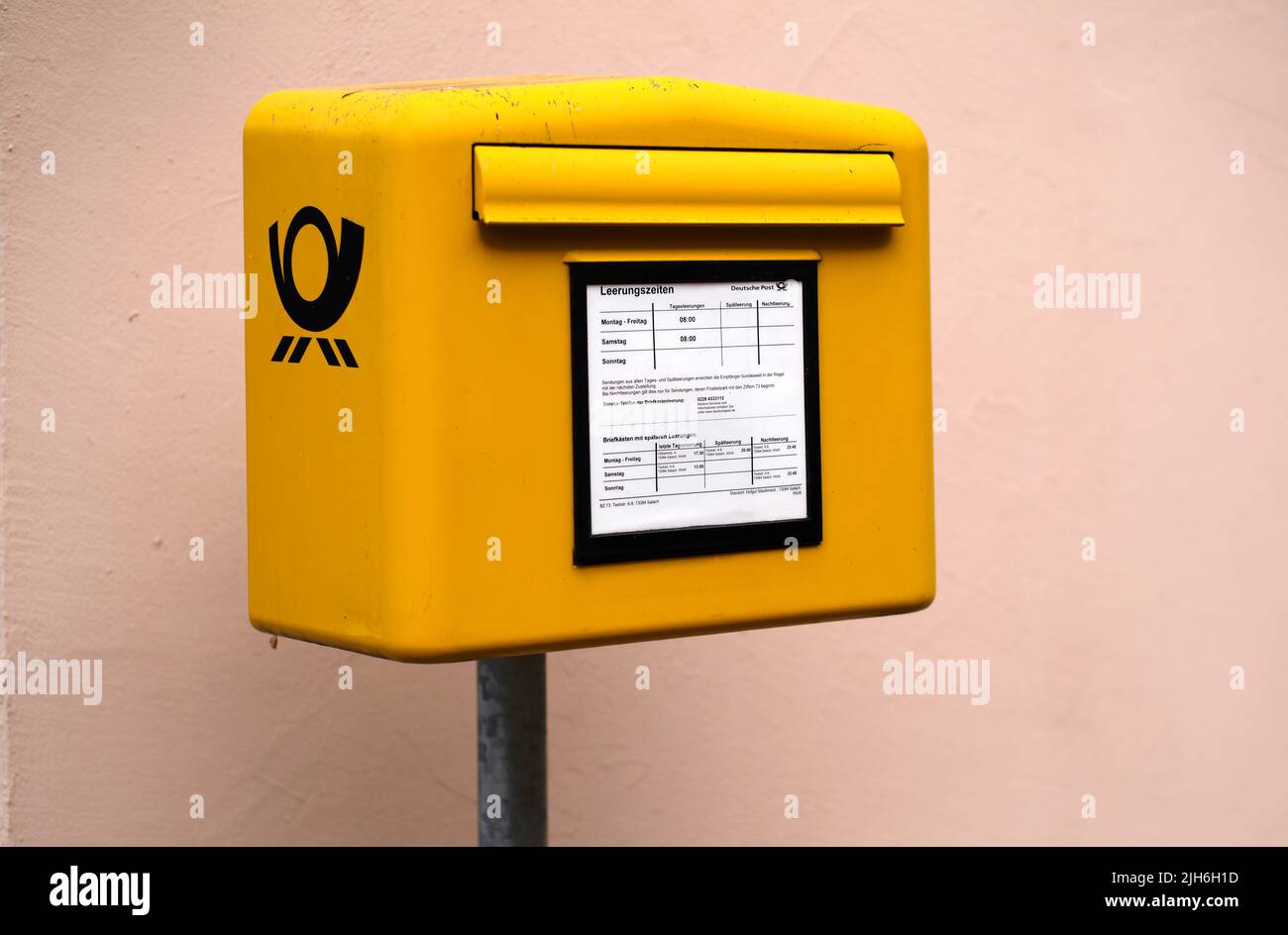 Yellow post box, Salach, Swabian Alb, Baden-Wuerttemberg, Germany Stock ...