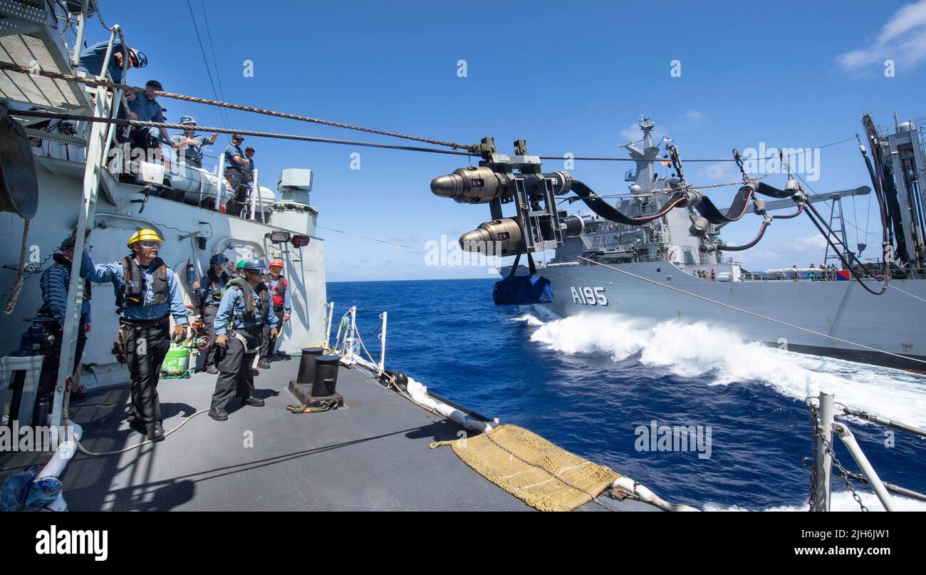 PACIFIC OCEAN (July 14, 2022) Royal Canadian Navy Halifax-class frigate ...