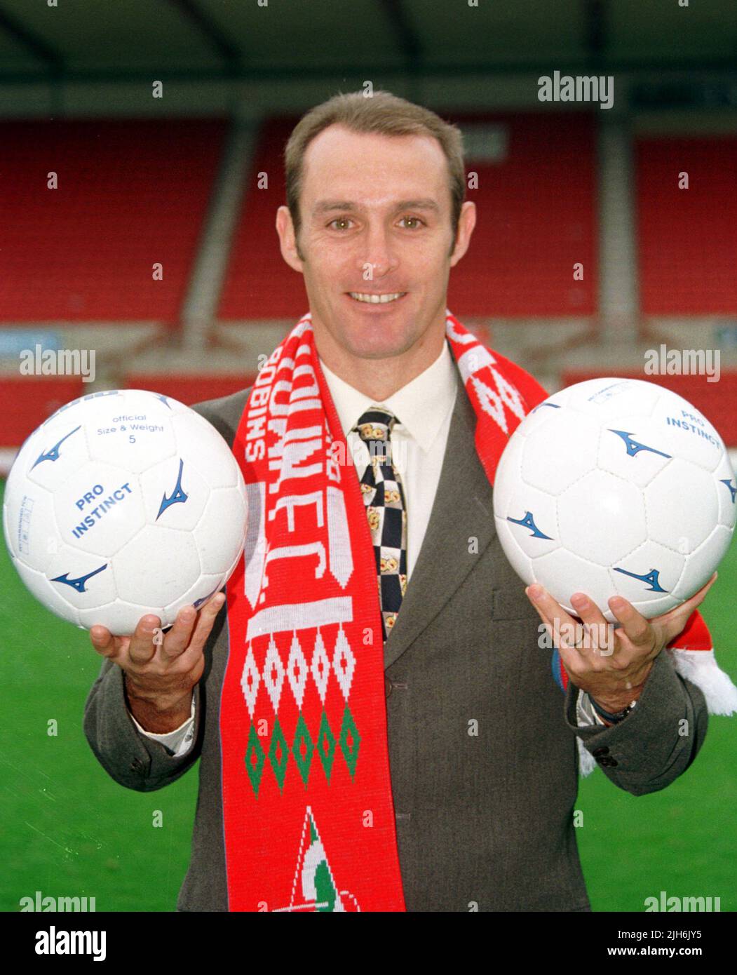 FORMER NORTHERN IRELAND INTERNATIONAL STRIKER JIMMY QUINN CELEBRATES ...