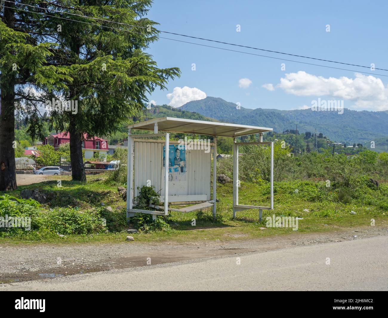 Old bus stop hi-res stock photography and images - Alamy