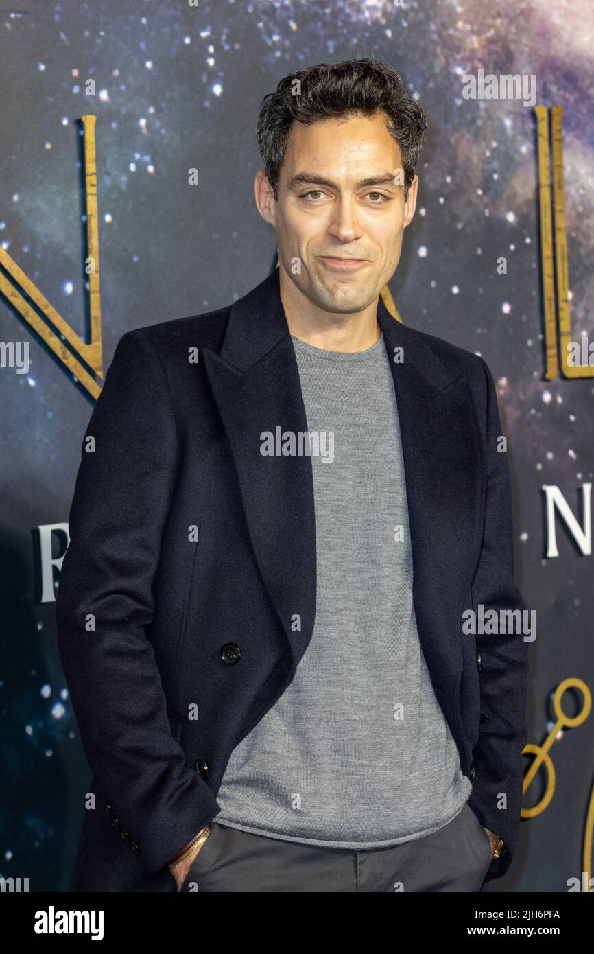 Alex hassell hi-res stock photography and images - Alamy
