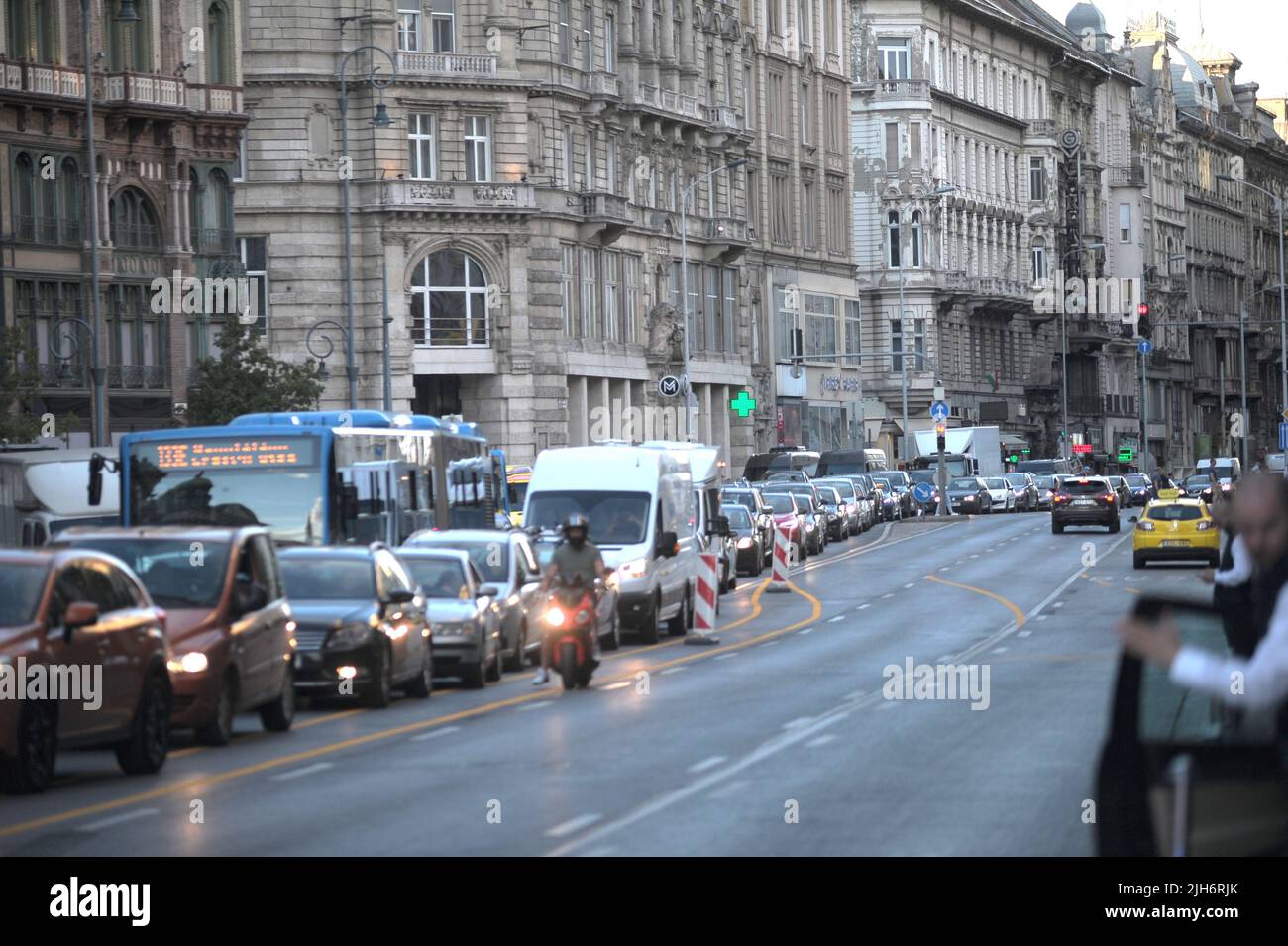 Budapest, Hungary, 15th Jul 2022, Protestors block Elisabeth Bridge ...