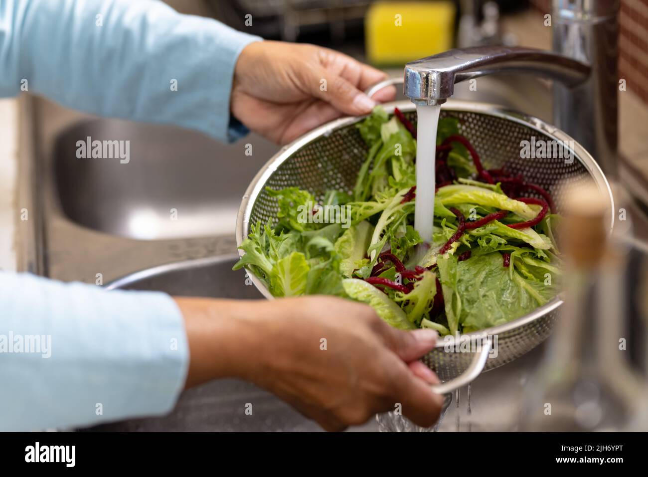 Hand washing in running water hi-res stock photography and images - Alamy